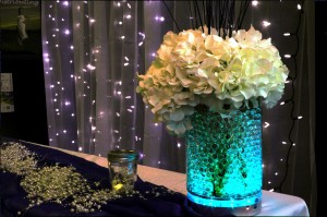 LED Vase lights: The Perfect Lighting Centerpiece for a Wedding or ...